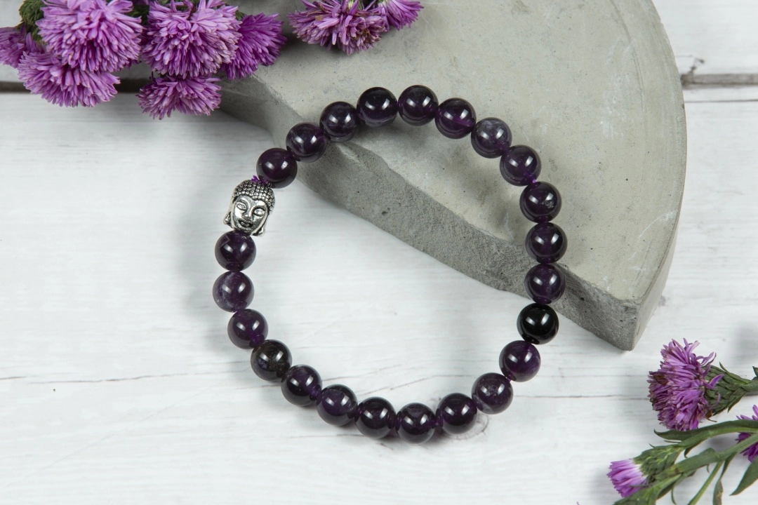 Benefits & Types of Crystal Bracelets