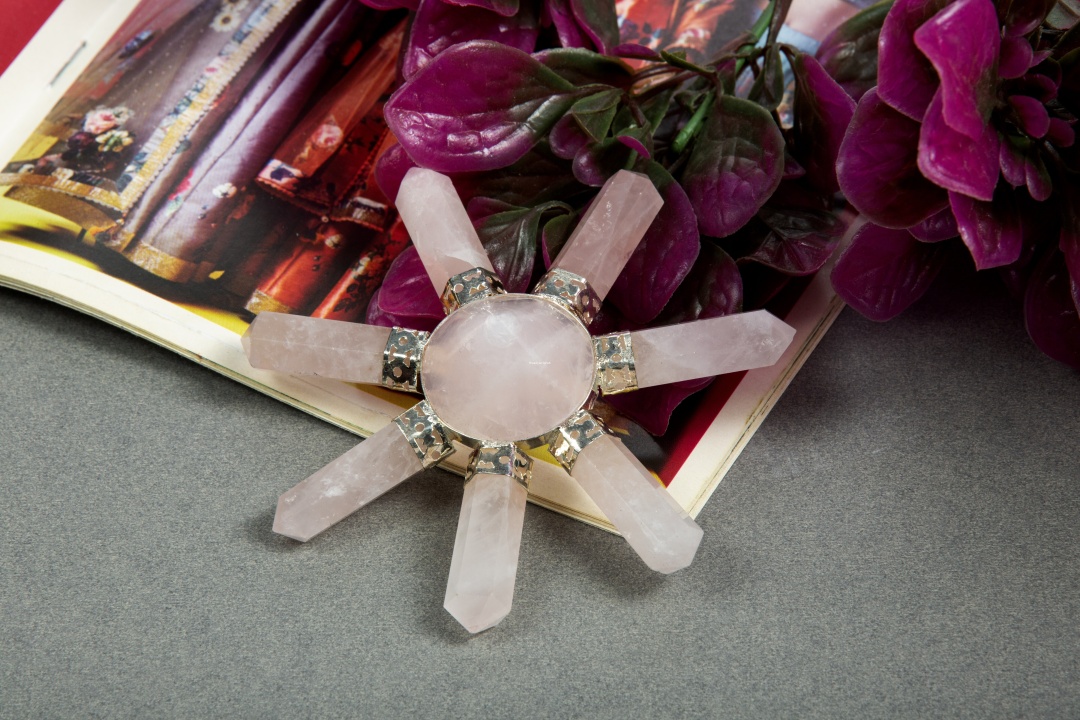 Buy Reiki Crystal Rose Quartz Pyramid Generator online @ Best Price ...